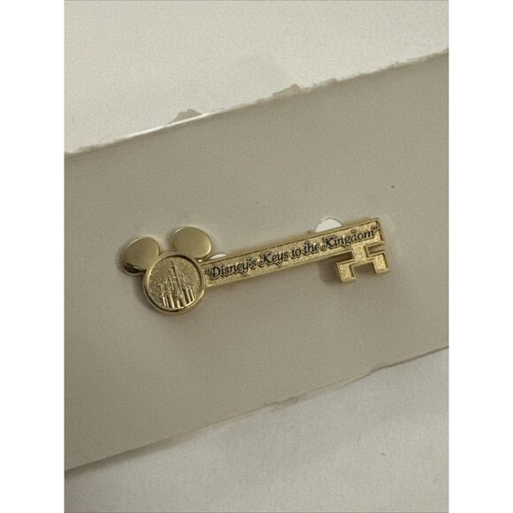 Disney | Other | Disney Parks Magic Kingdom Keys To The Kingdom Pin New ...
